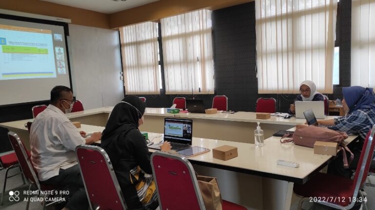 Presentasi Desain Kurikulum Modular, Program Studi Pariwisata Bahari ...